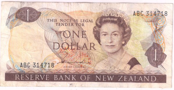 New Zealand - 1 dollar 1981 - 92 used currency note - KB Coins & Currencies